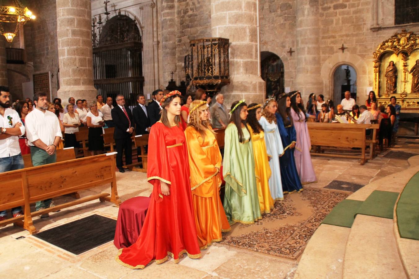 Requerimiento y proclamación de las siete Doncellas de Simancas 2015 (2 ...