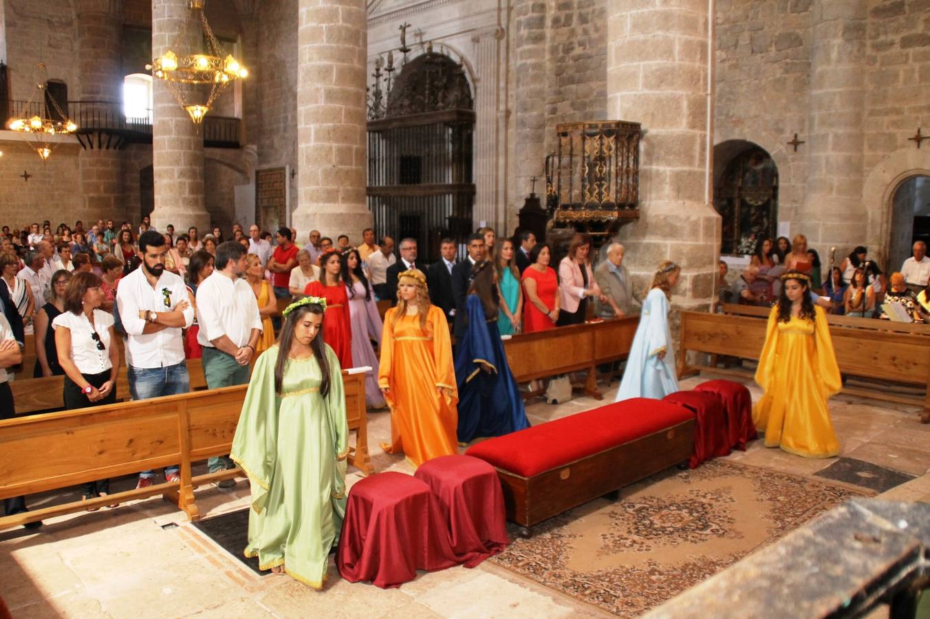 Requerimiento y proclamación de las siete Doncellas de Simancas 2015 (2 ...