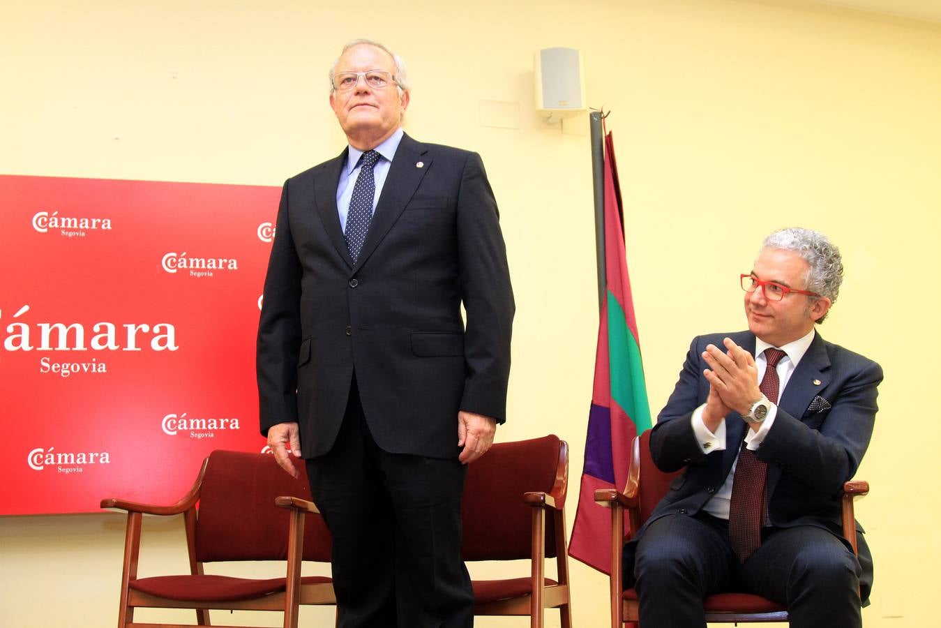 Entrega de la Medalla de Plata de la Orden de la Cámara de España a ...