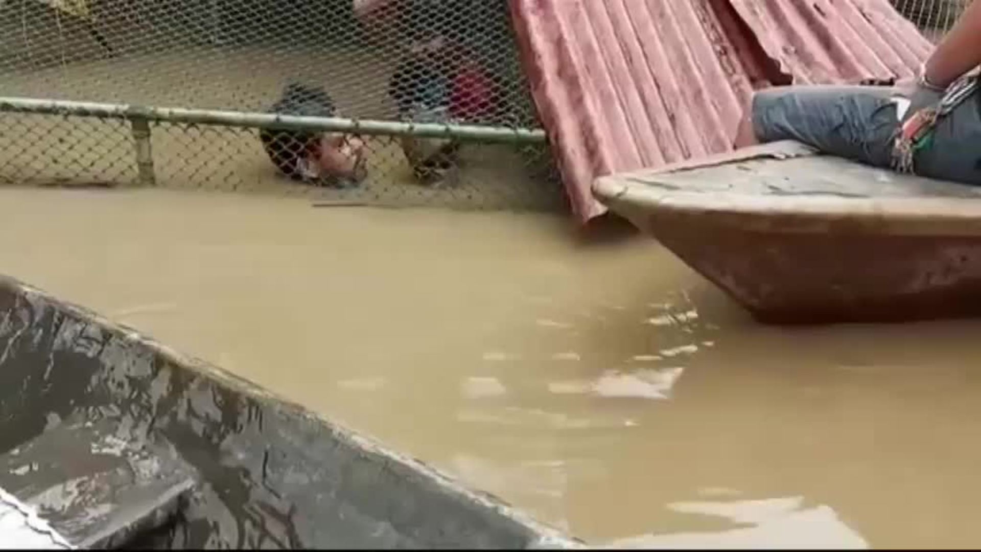Emergenia Por Inundaciones En La Región Peruana Madre De Dios El