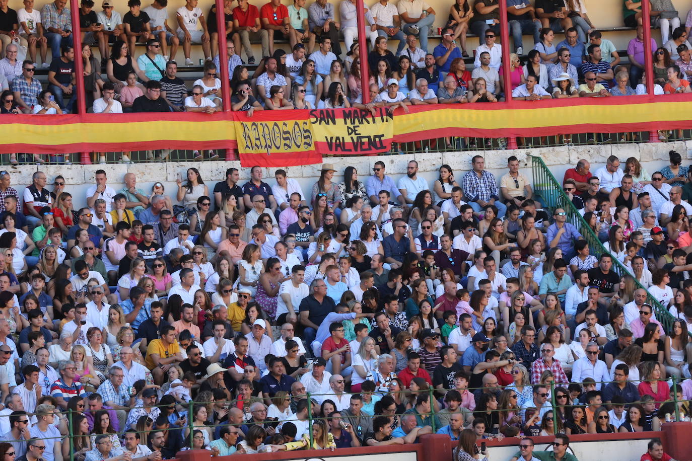 Fotos: Búscate en las gradas de la plaza de toros de Valladolid (1/3 ...